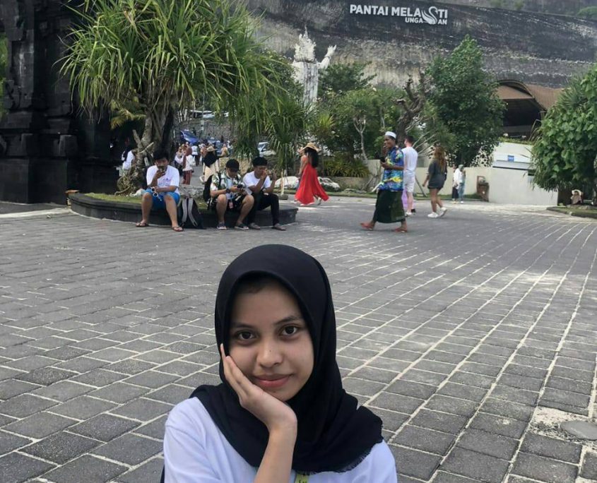 2023 MIPA 2: ANALISI HASIL FLOTASI UNSUR LOGAM PADA BATUAN SEDIMEN BERDASARKAN PENDEKTAN NILAI ...